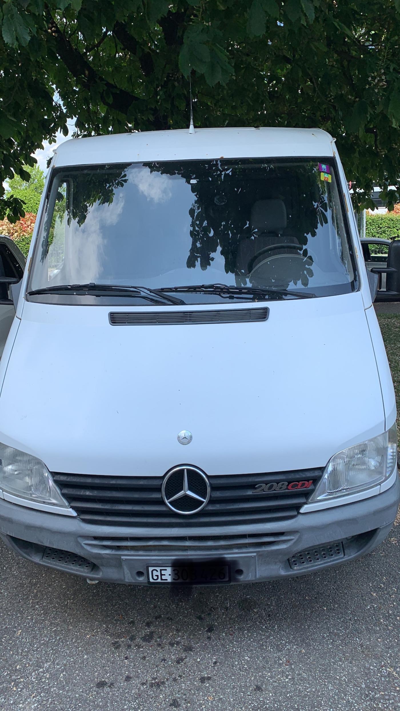 Location Mercedes Sprinter à Lancy